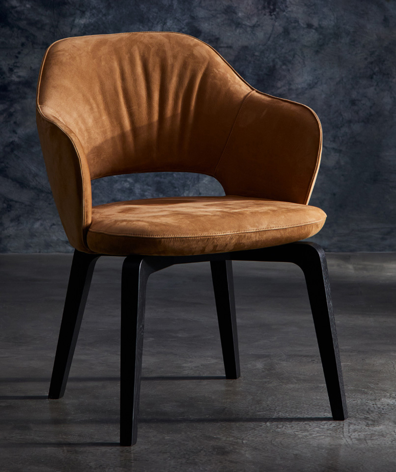 Upholstered chair Noemi Plus Braccioli Julia - Progetto Sedia